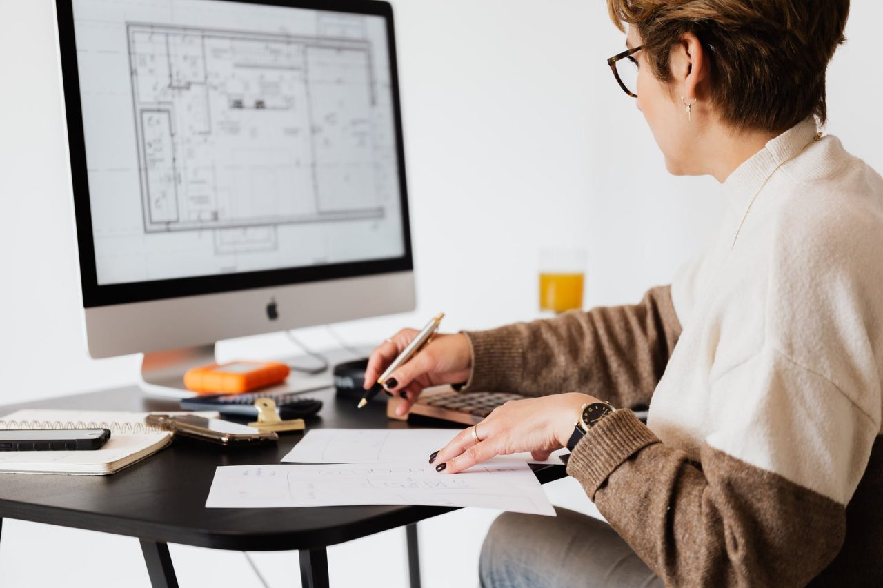 What Is The Average Cost Of A Graphic Design Course In London? - Blue ...
